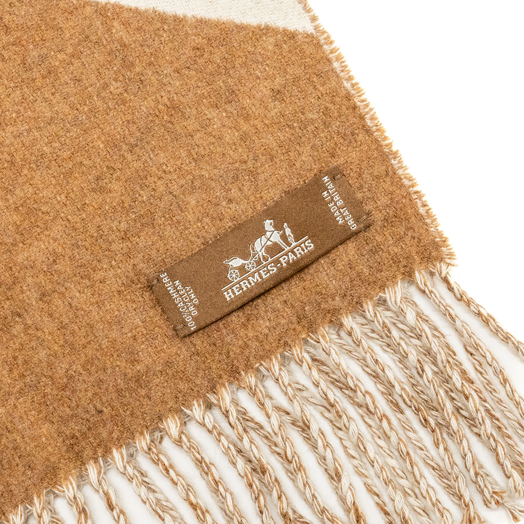 Hermes 30x140 cm Casaque Chevron Muffler Cashmere Brown / White