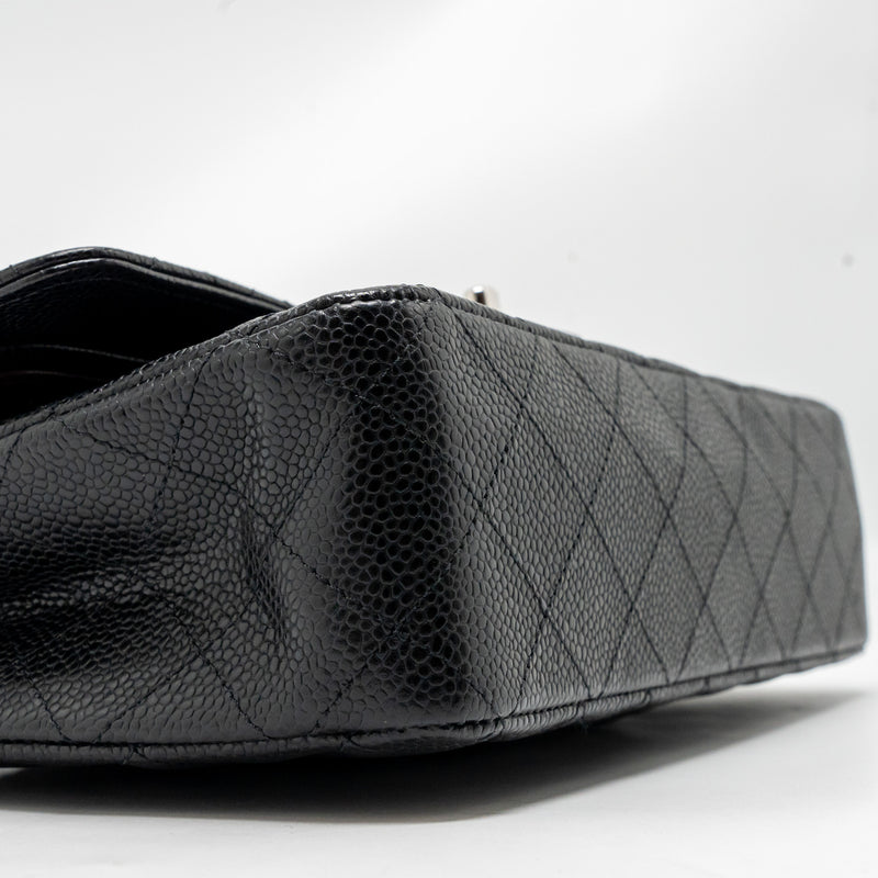 Chanel medium classic double flap bag caviar black SHW (microchip)